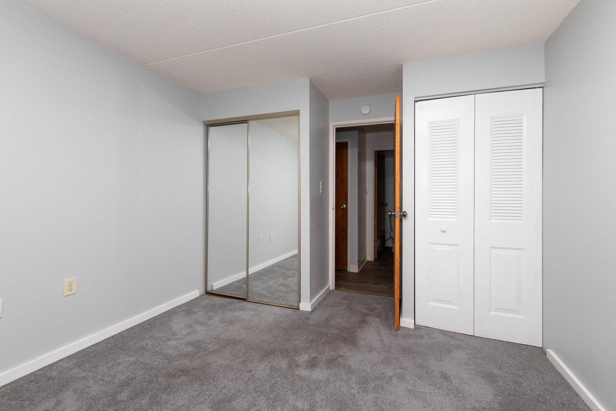 Photos – Premier Village Apartments